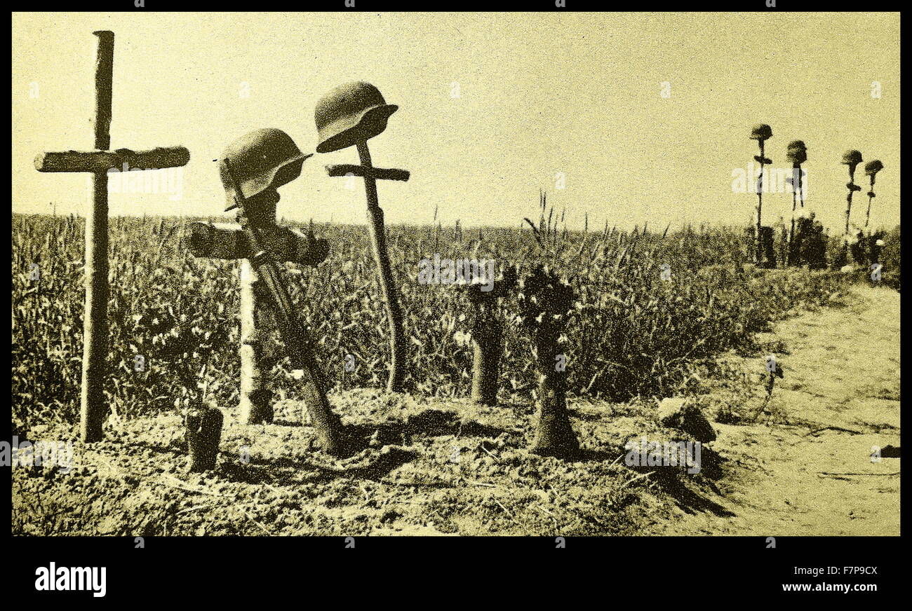 World war crosses hi-res stock photography and images - Alamy