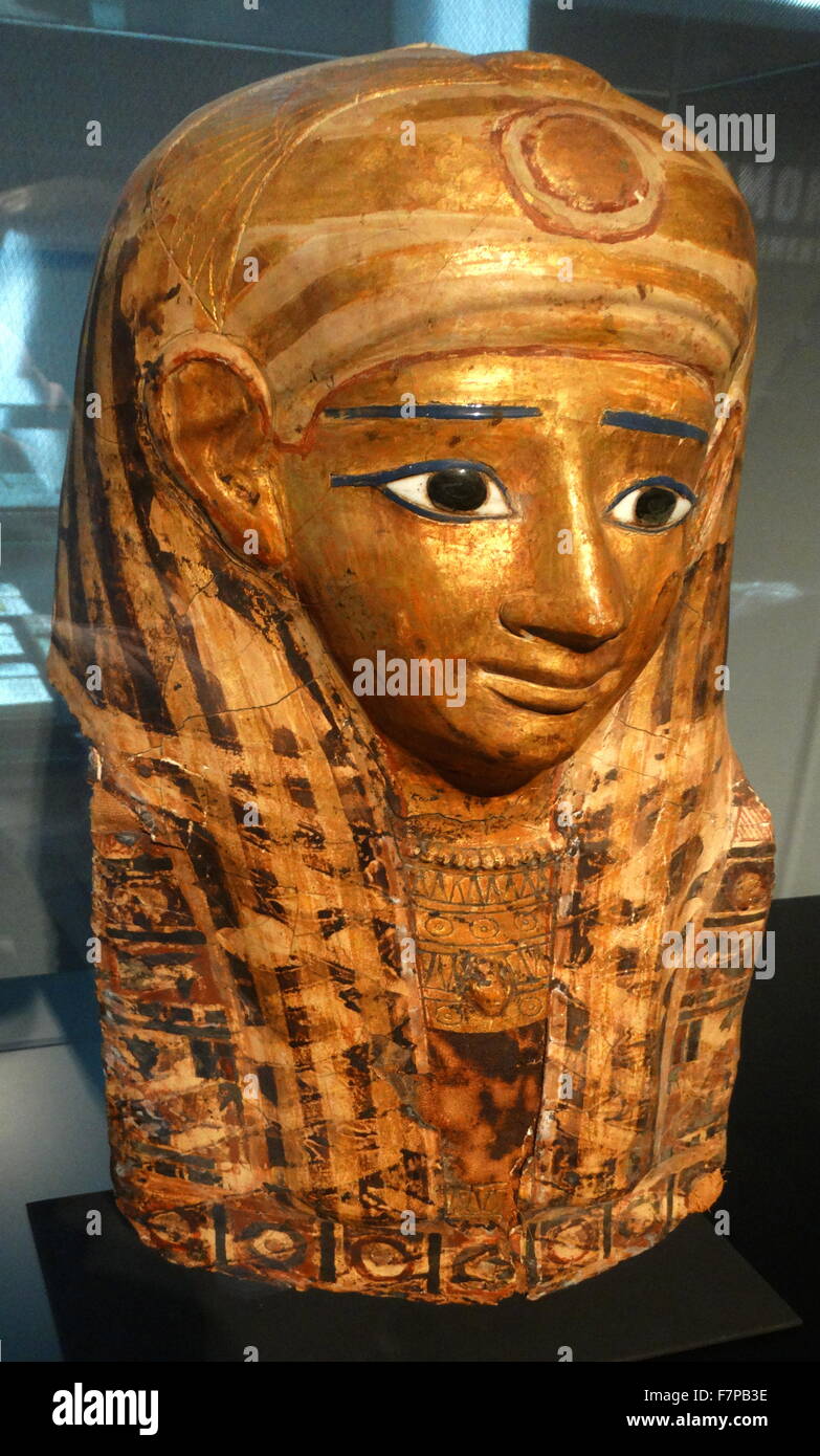 Ancient Egyptian funeral mask. Greco-Egyptian, Ptolemaic (304-30 aC ...