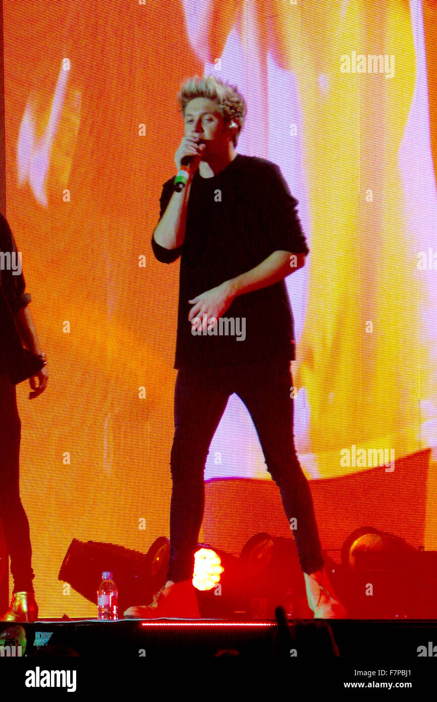 One Direction play their last concert before a planned hiatus in ...