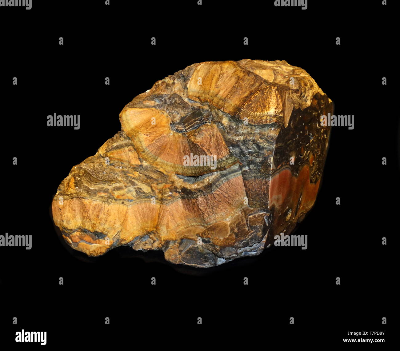 Calcite mineral deposits hi-res stock photography and images - Alamy