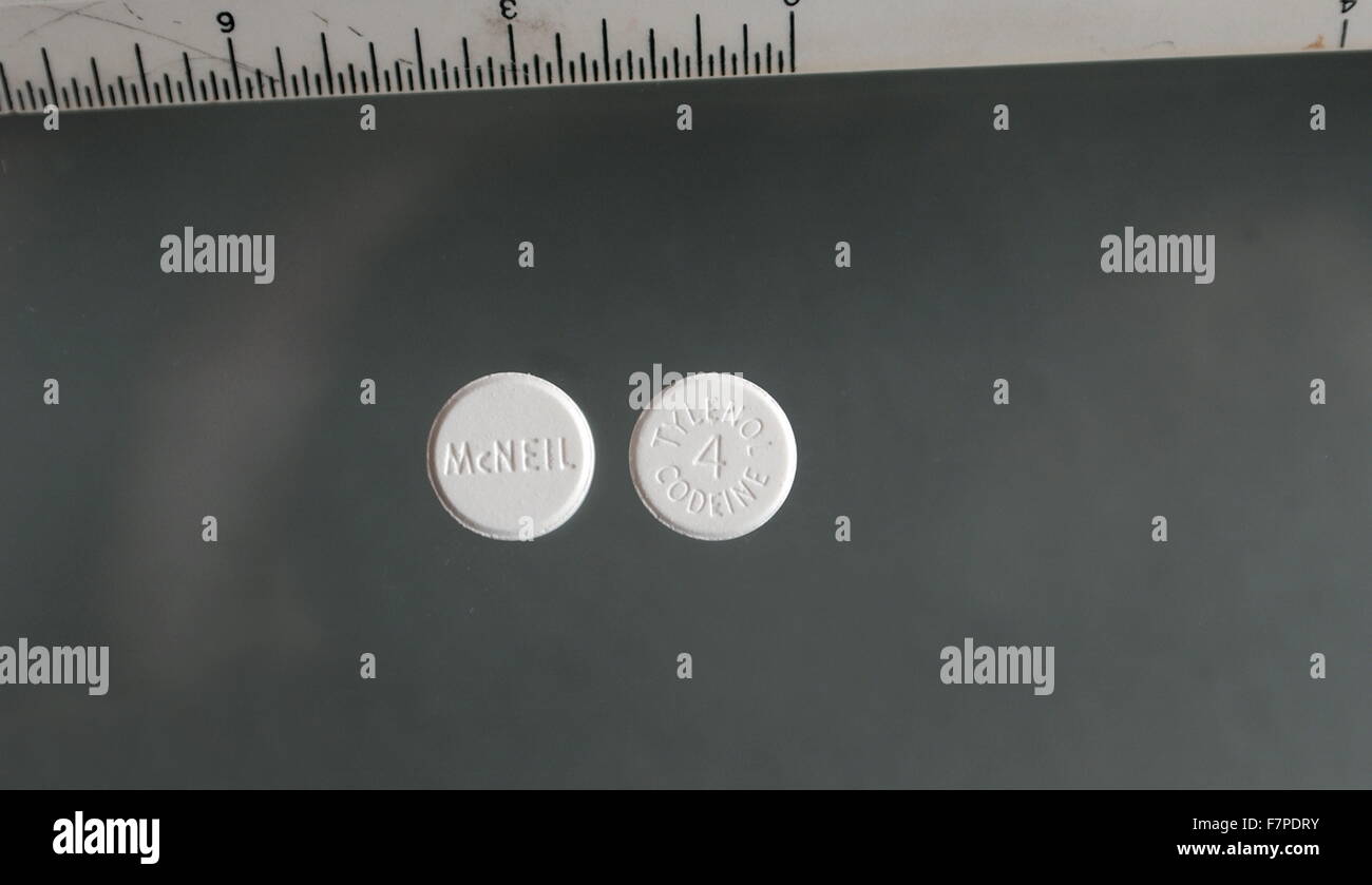 Tylenol codeine hi-res stock photography and images - Alamy