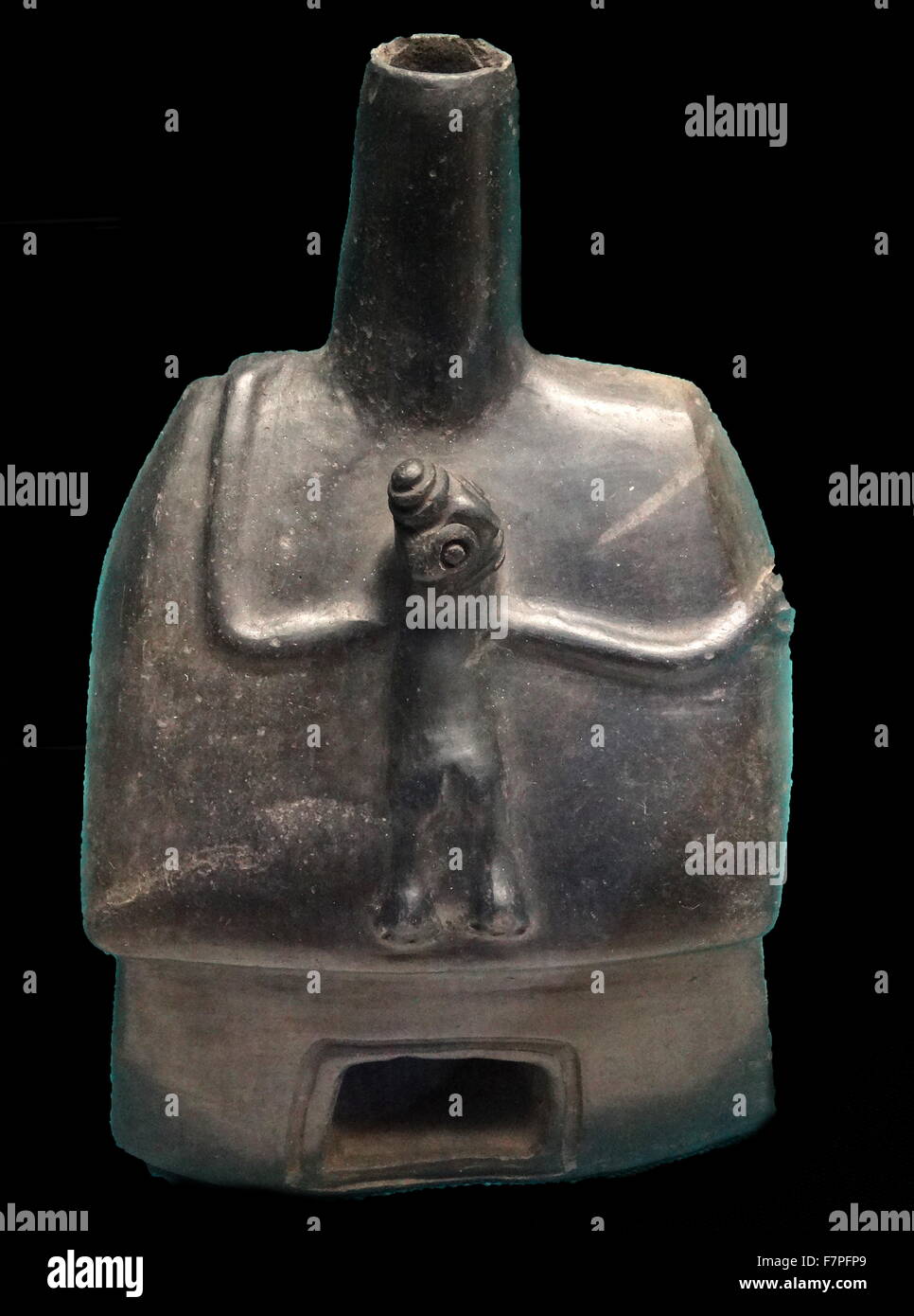 14th century jar hi-res stock photography and images - Alamy