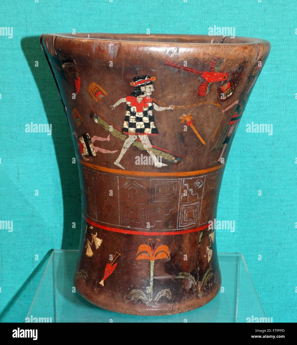 Wooden kero with incised and lacquered decoration. Inca, Peru. Dated ...