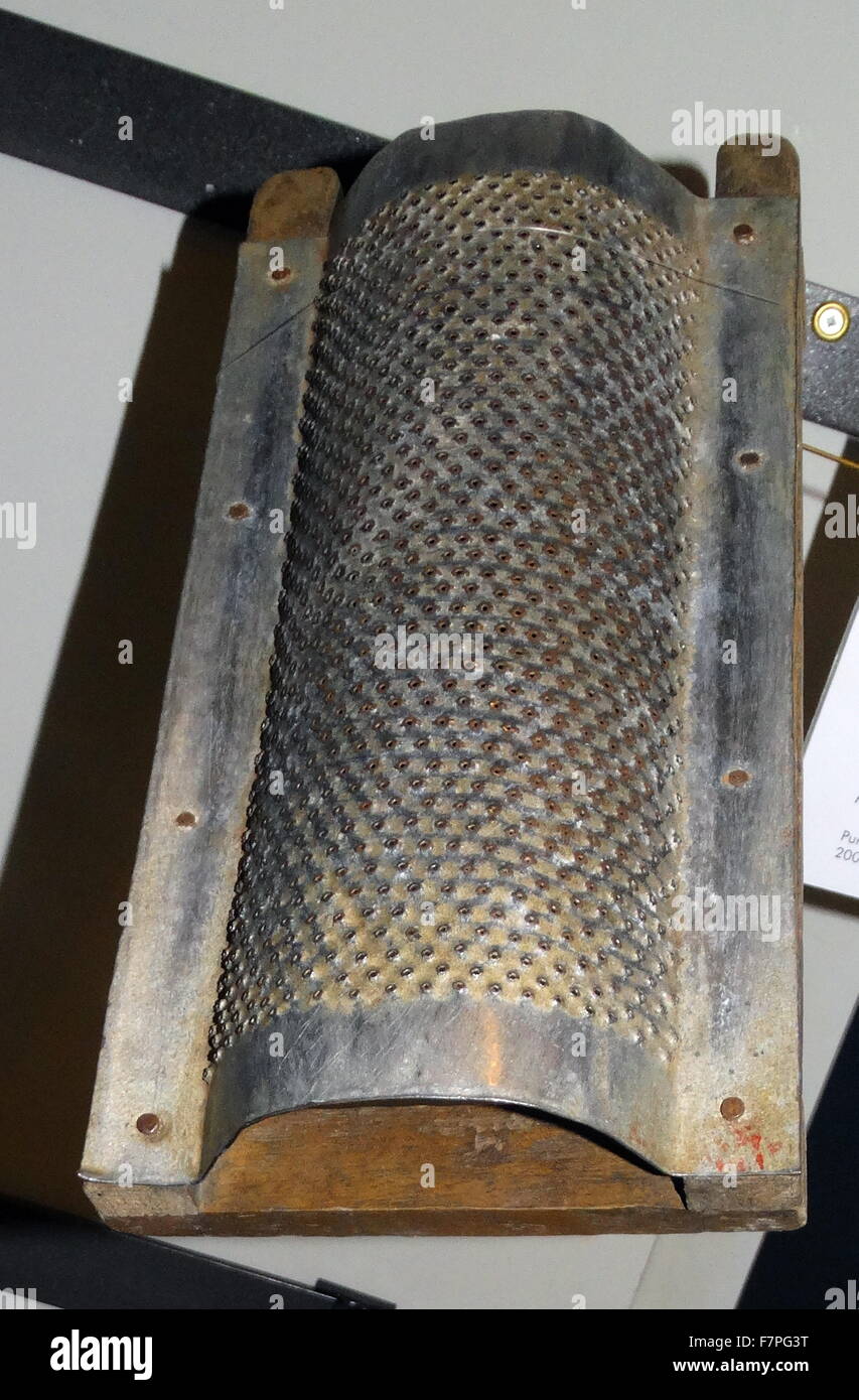 Musical instruments making hi-res stock photography and images - Alamy