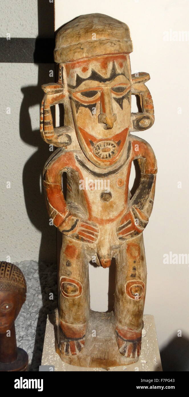 Ritual ancestor figure from the Tami Island, Huon Gulf, Papua New ...