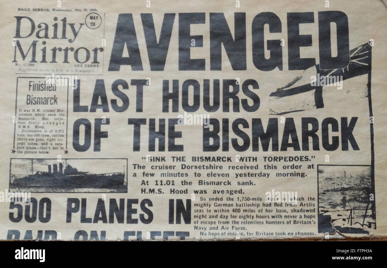 Newpaper headlines from the Daily Mirror. Dated 1943 Stock Photo - Alamy