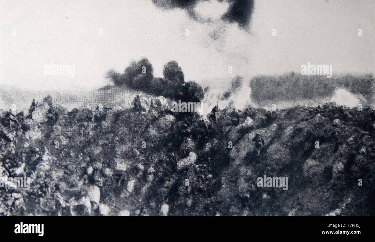German soldiers emerge fire crater position world war one wwi hi-res ...