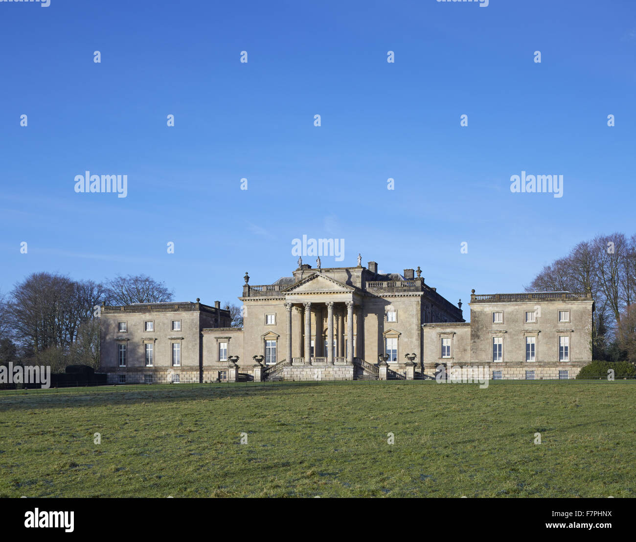 Stourhead house library hi-res stock photography and images - Alamy