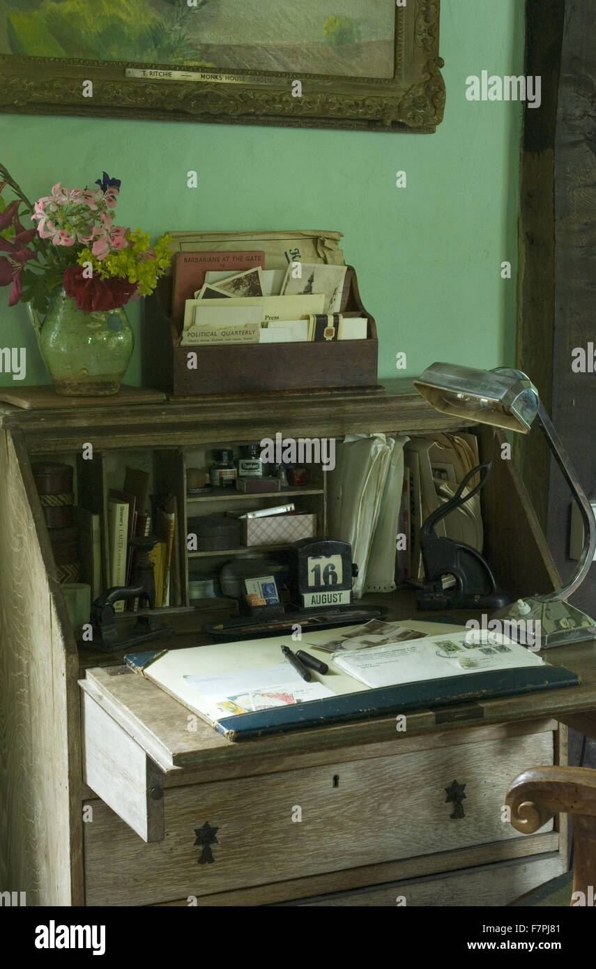 Monks desk hi-res stock photography and images - Alamy