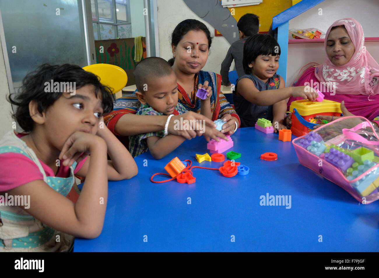 Dhaka, Bangladesh. 02nd Dec, 2015. Bangladeshi many autistic children ...