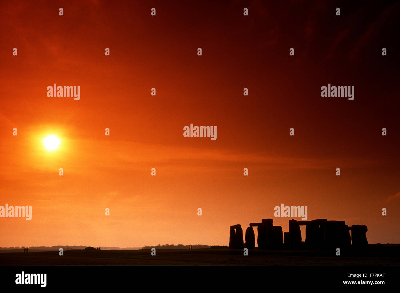 Sunset over Stonehenge, UNESCO World Heritage Site, Wiltshire, UK Stock ...
