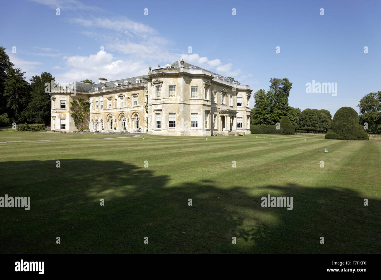 The exterior of Hartwell House, Buckinghamshire. Hartwell House is part ...