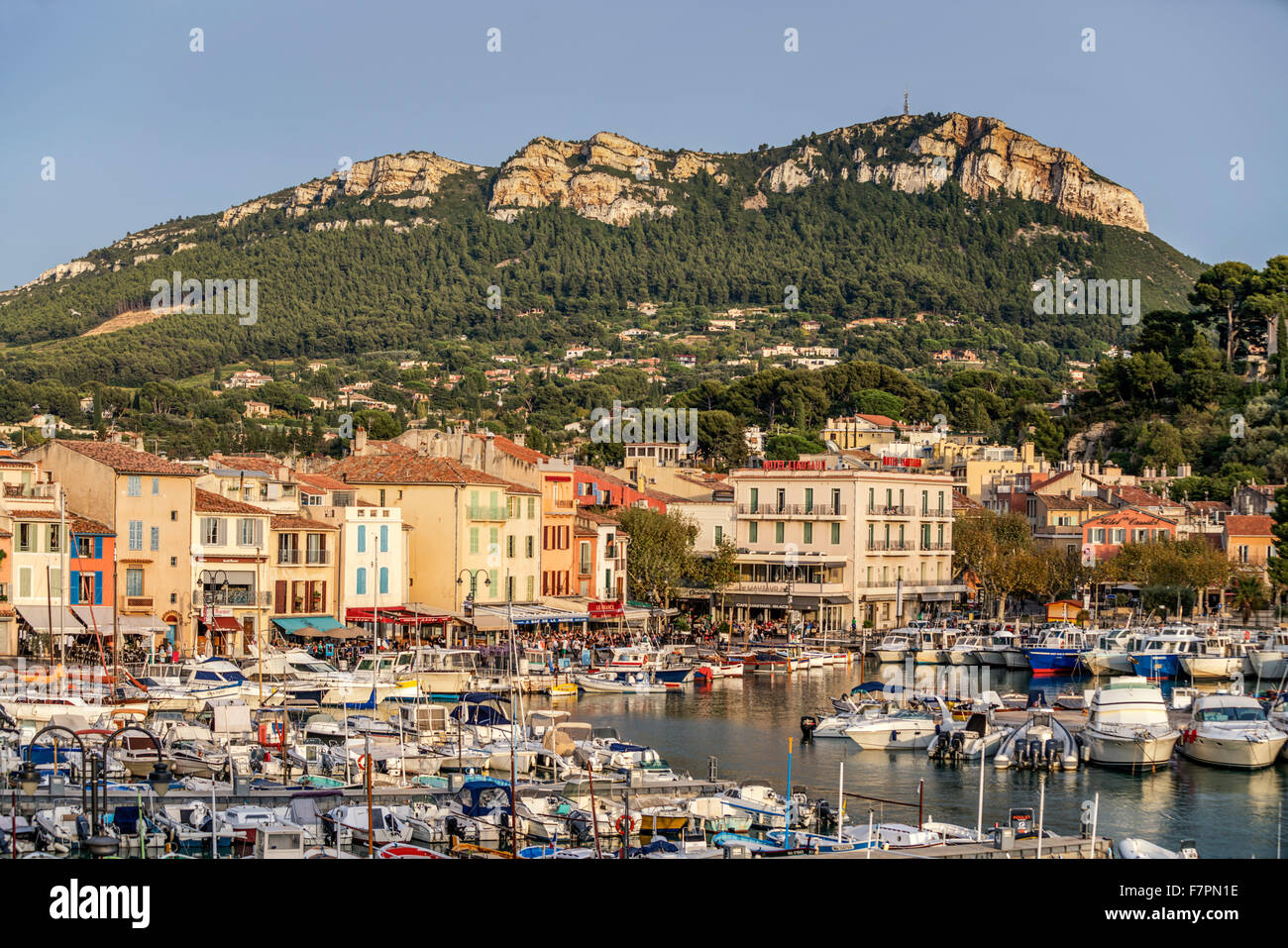 Cassis harbour Côte d Azur France Stock Photo - Alamy