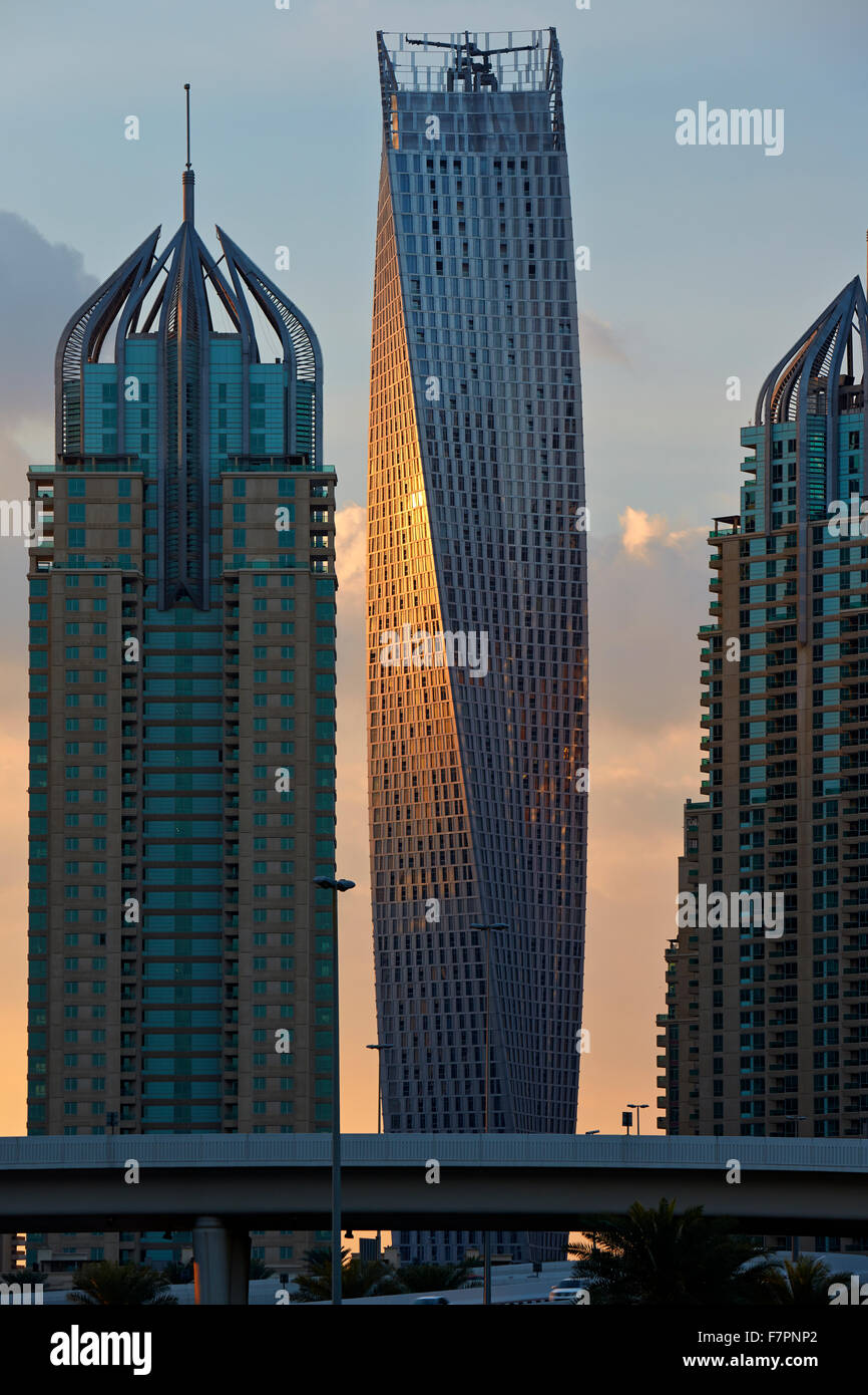 Cayan tower skyscraper hi-res stock photography and images - Alamy