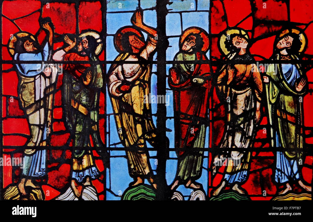 Medieval stained glass window hi-res stock photography and images - Alamy