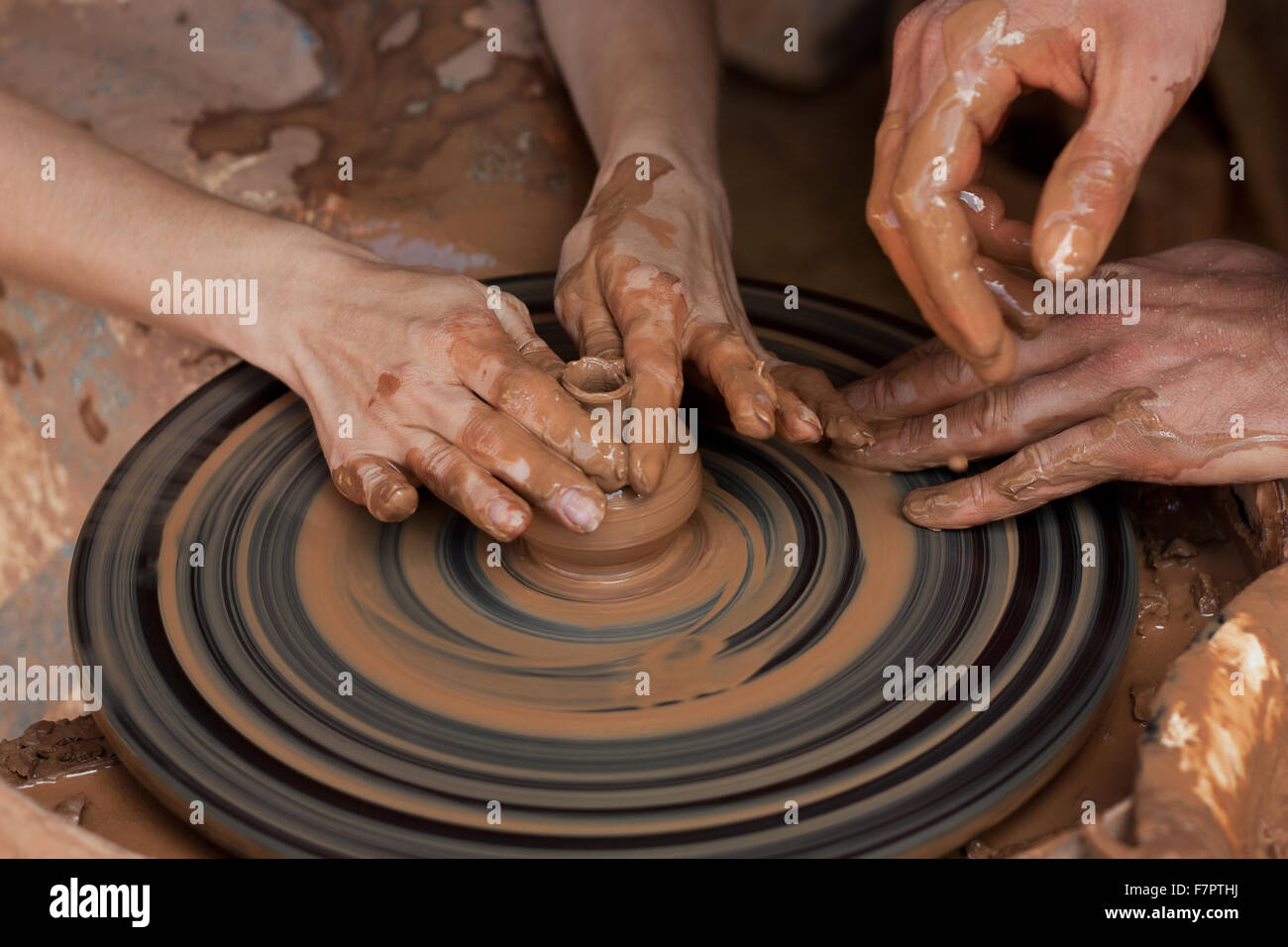 Teaching pottery hi-res stock photography and images - Alamy