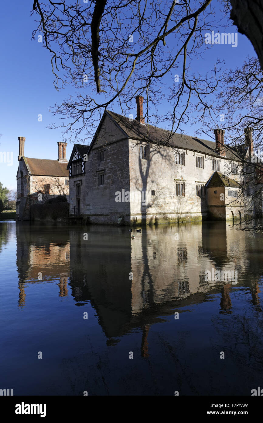 Baddesley clinton architecture hi-res stock photography and images - Alamy