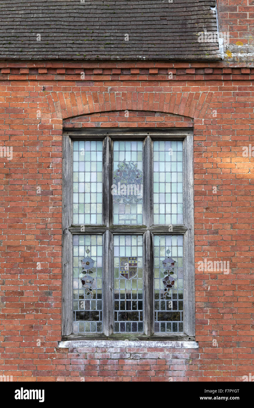 Elizabethan House Window High Resolution Stock Photography and Images ...