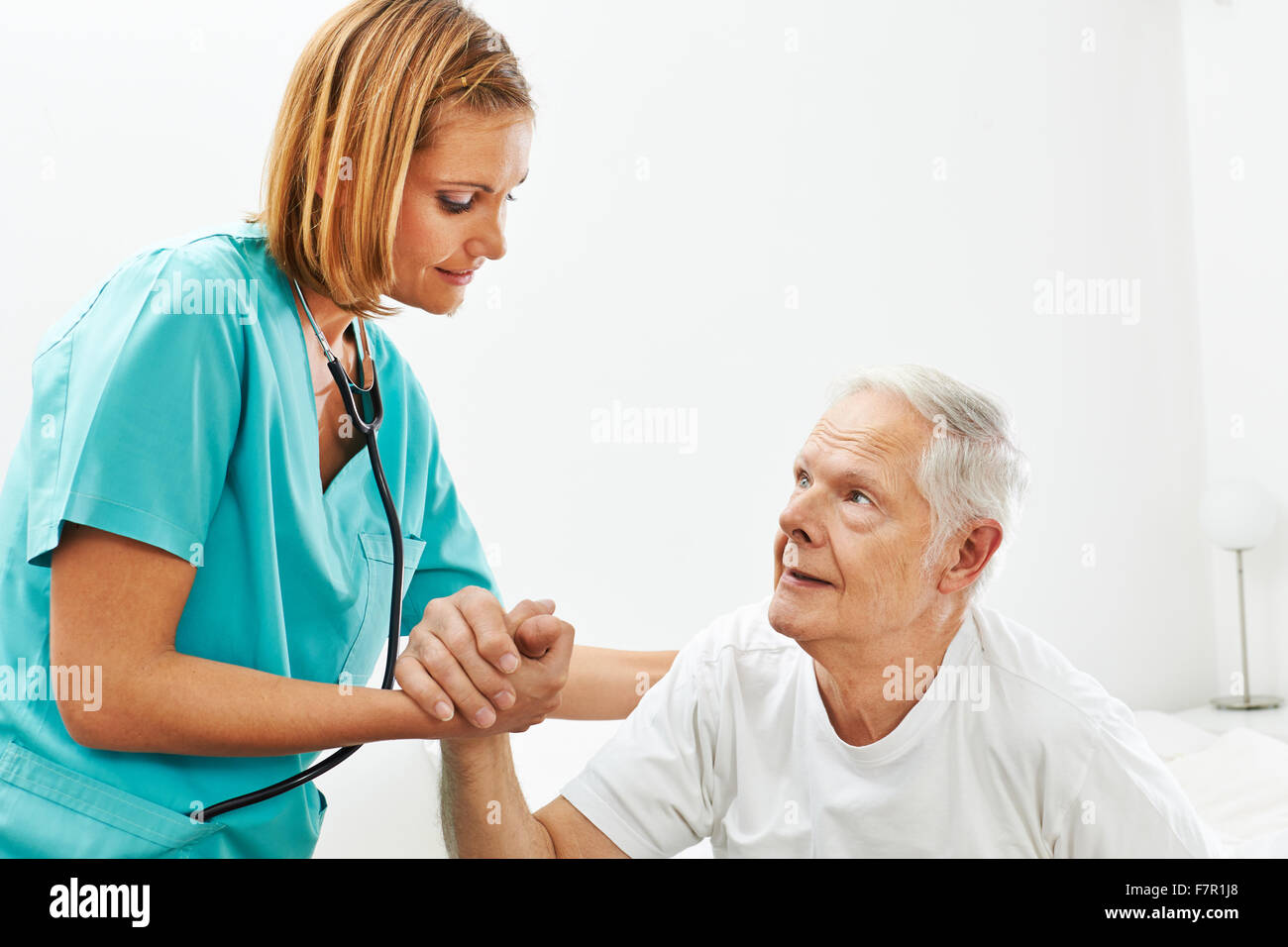 Nursing old man hi-res stock photography and images - Alamy