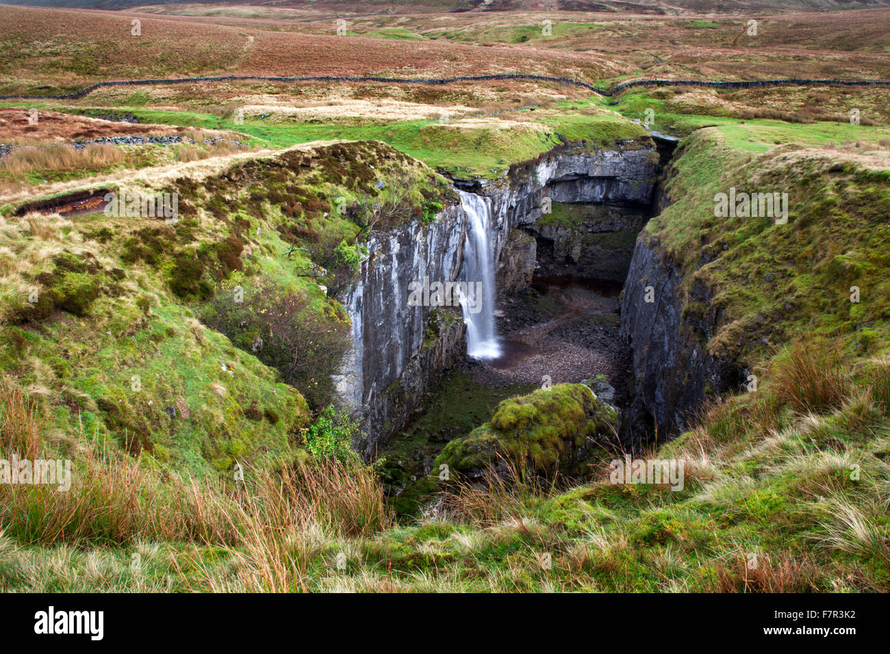 Waterfall at Hull Pot Horton in Ribblesdale North Yorkshire England ...