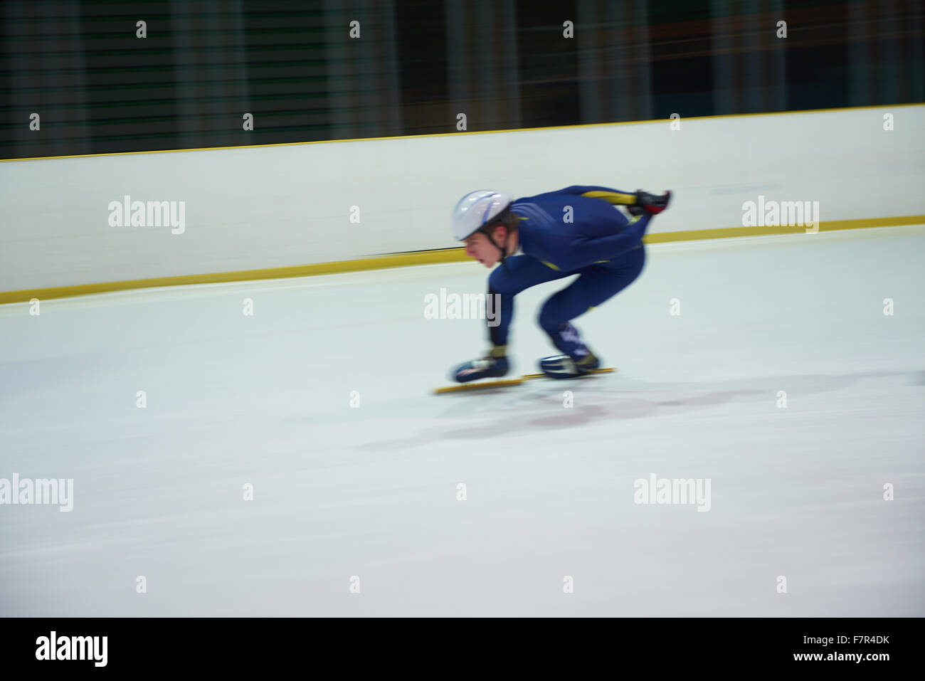 speed skating sport with young athletes Stock Photo - Alamy