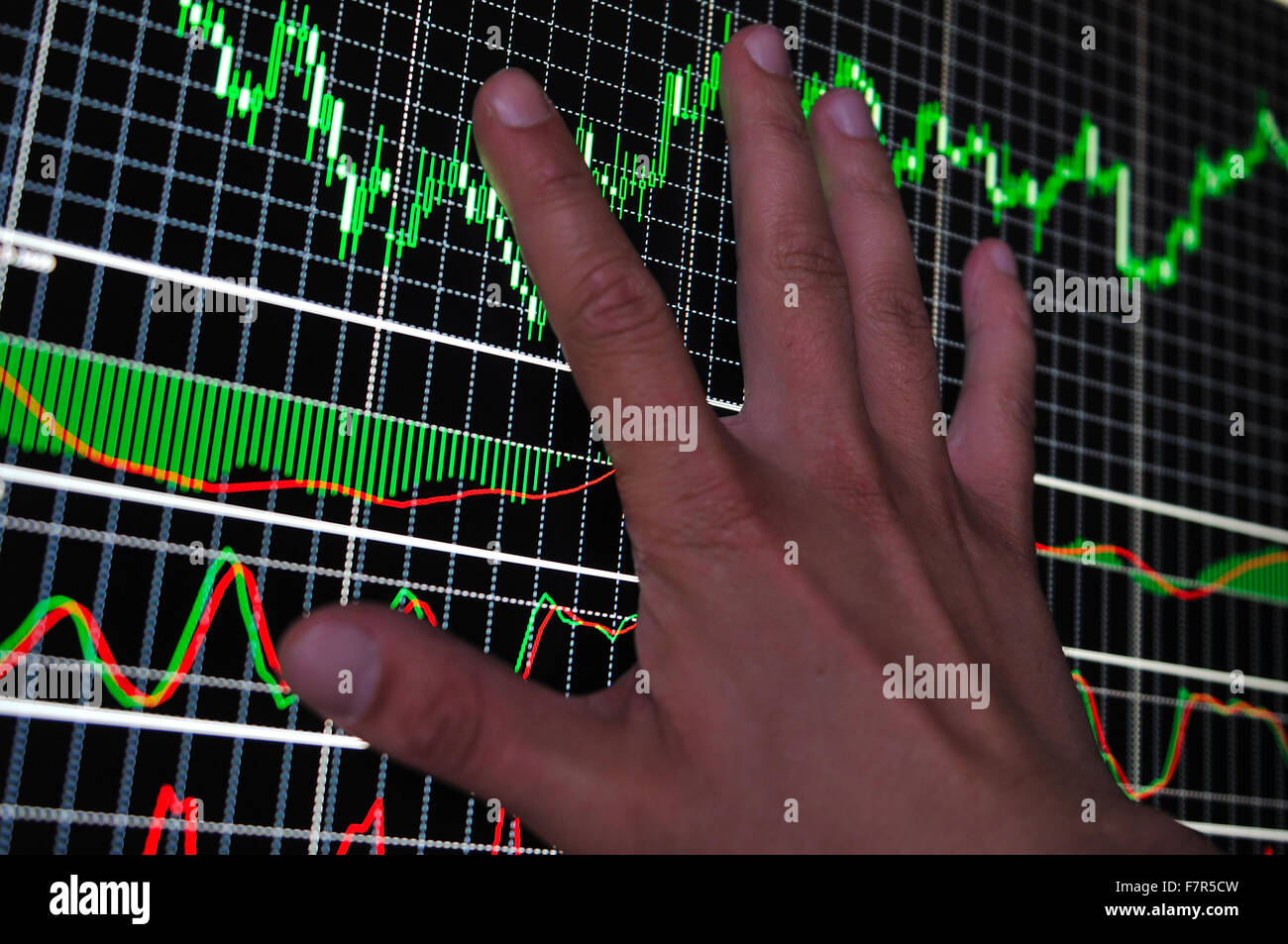 Stock market graph hi-res stock photography and images - Alamy