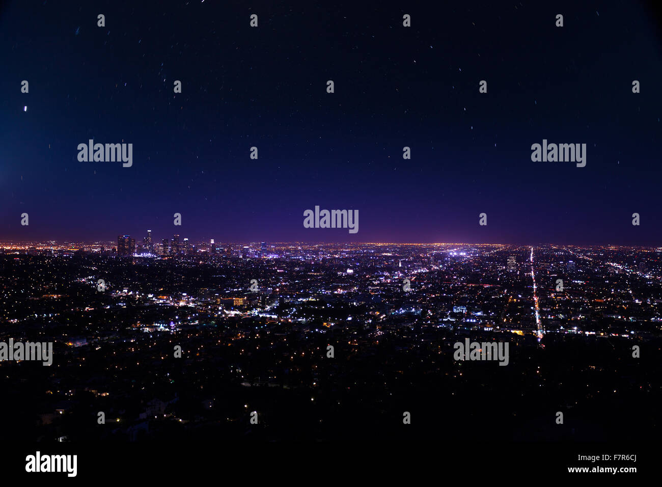 Los angeles night view skyline hi-res stock photography and images - Alamy