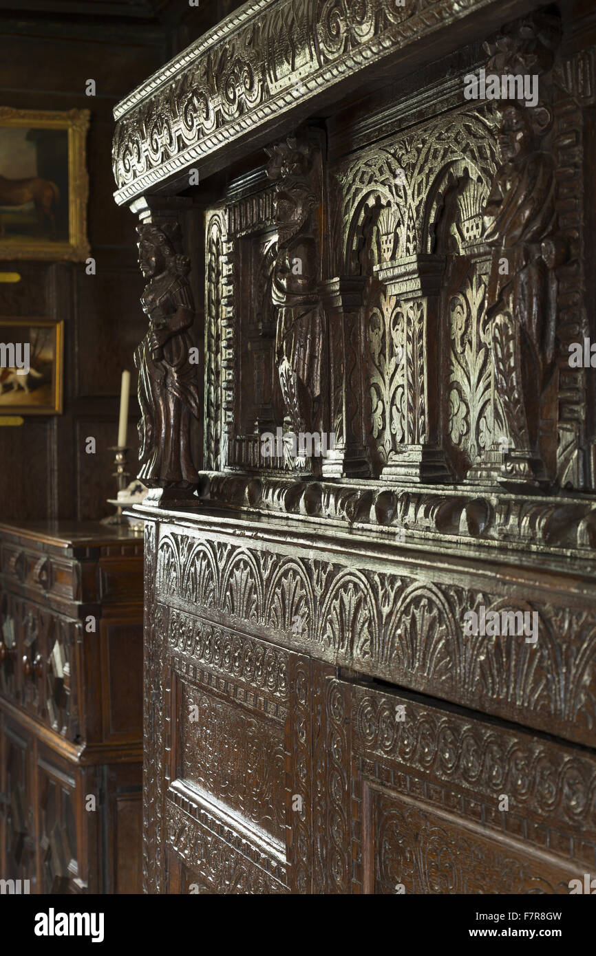 15th century medieval wood carving hi-res stock photography and images ...