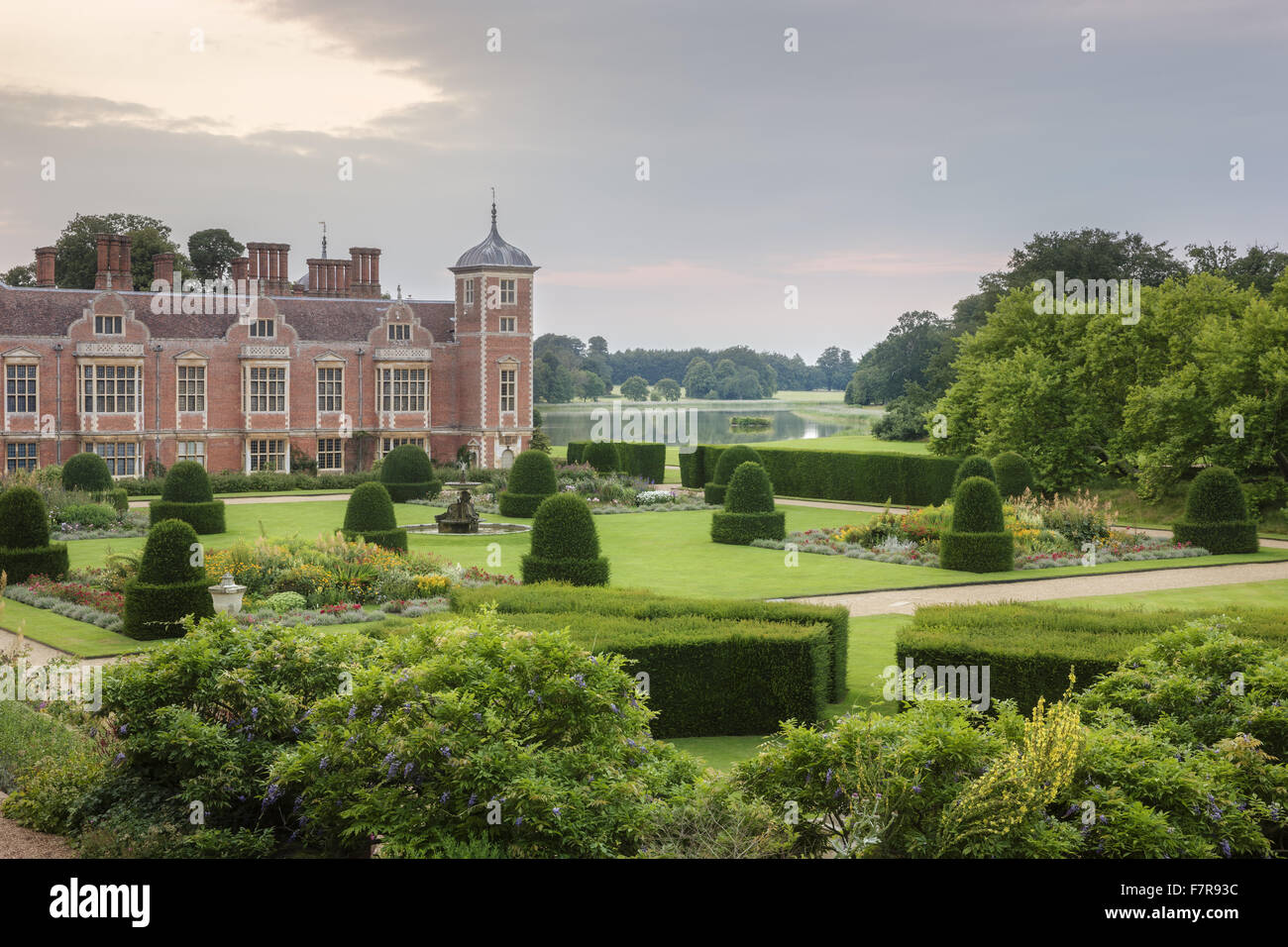 Blickling hall uk hi-res stock photography and images - Alamy