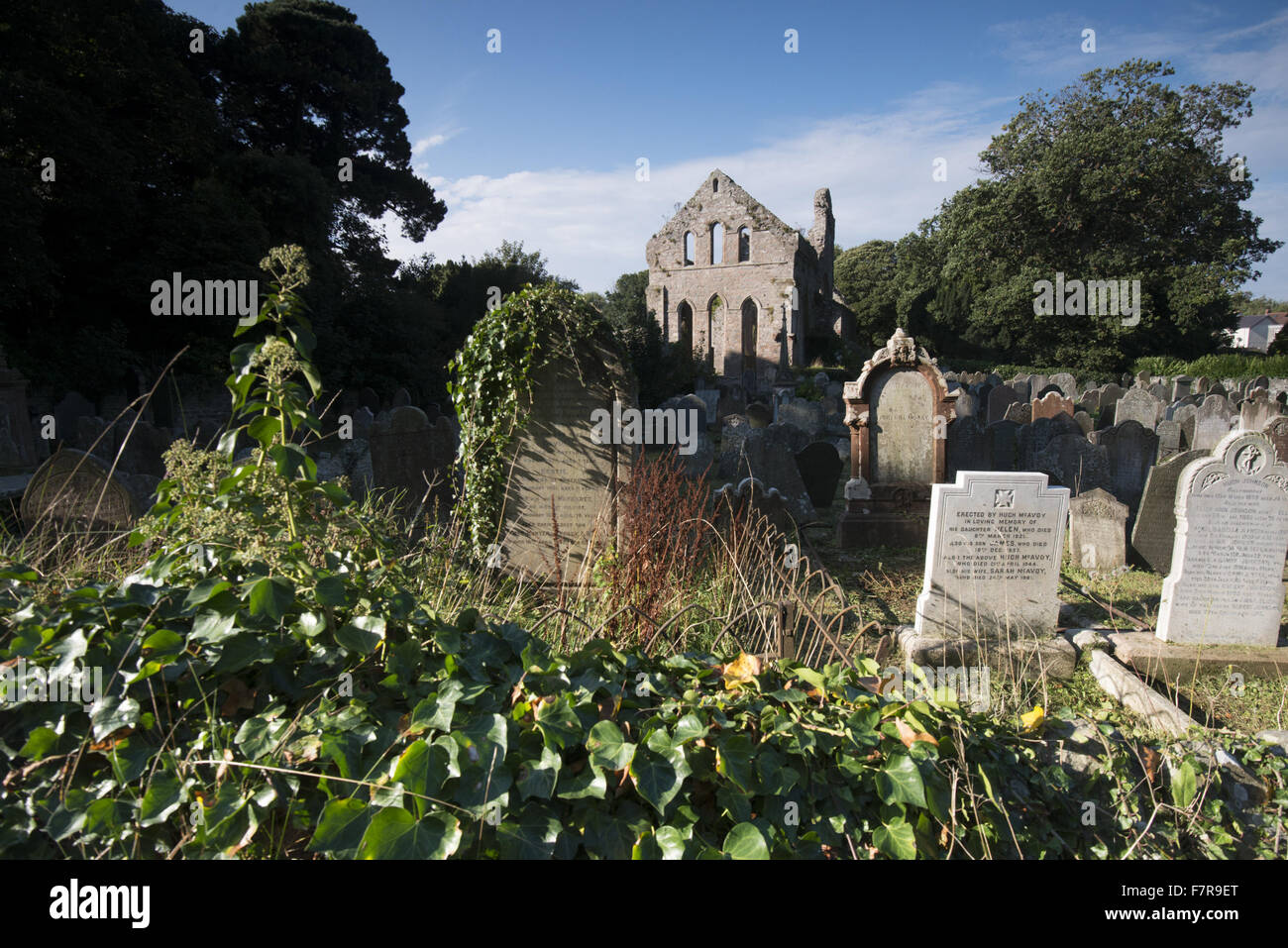 Greyabbey graveyard hi-res stock photography and images - Alamy