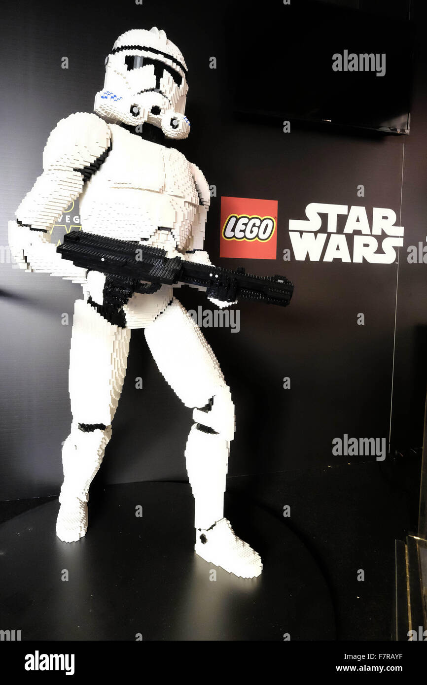 Lucca Comics & Games Festival 2015 Featuring: LEGO Stormtrooper Where ...