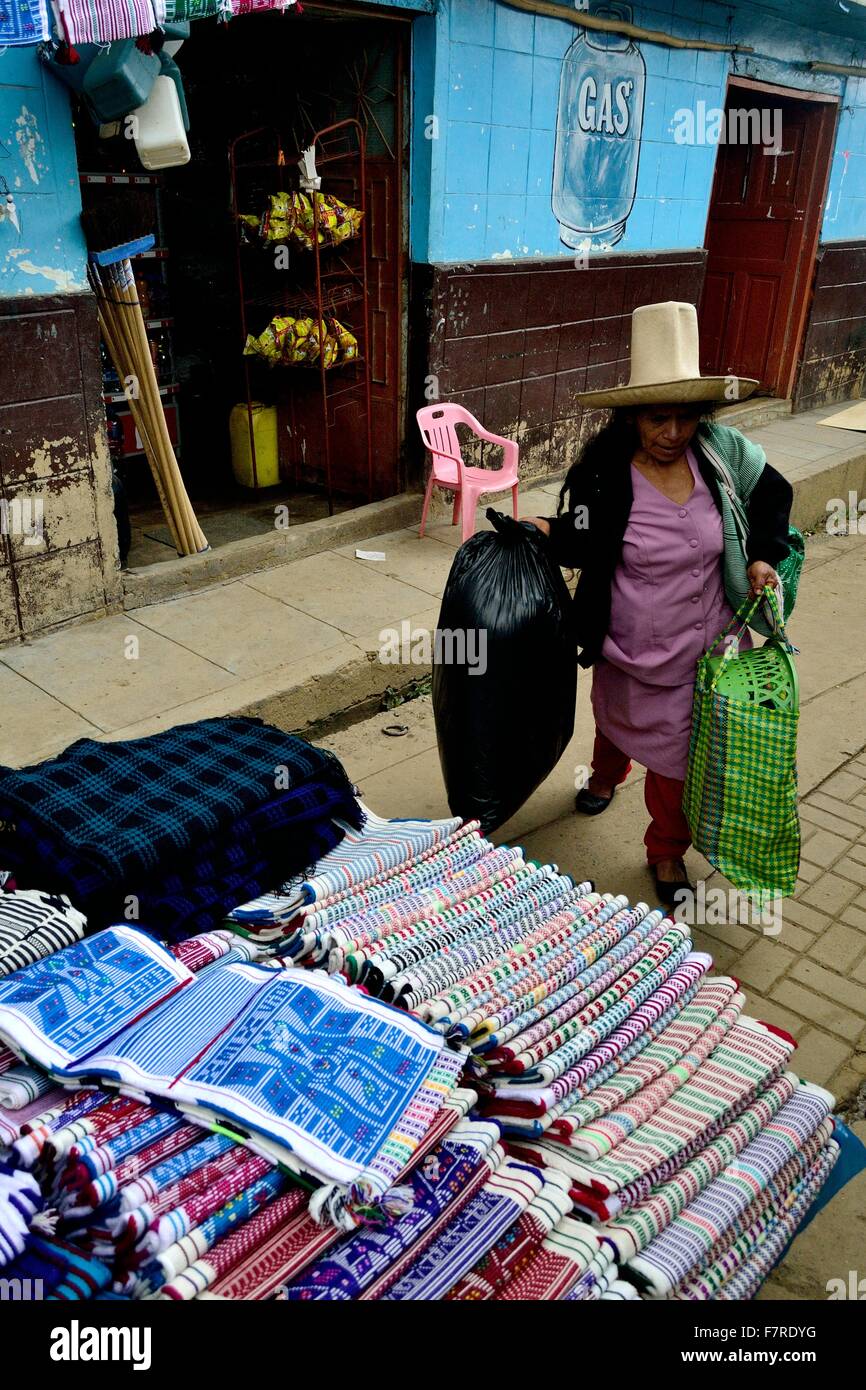 Alforjas - Saddlebags - Market in AYABACA . Department of Piura .PERU ...