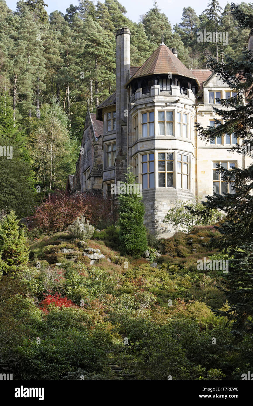 Cragside house hi-res stock photography and images - Alamy