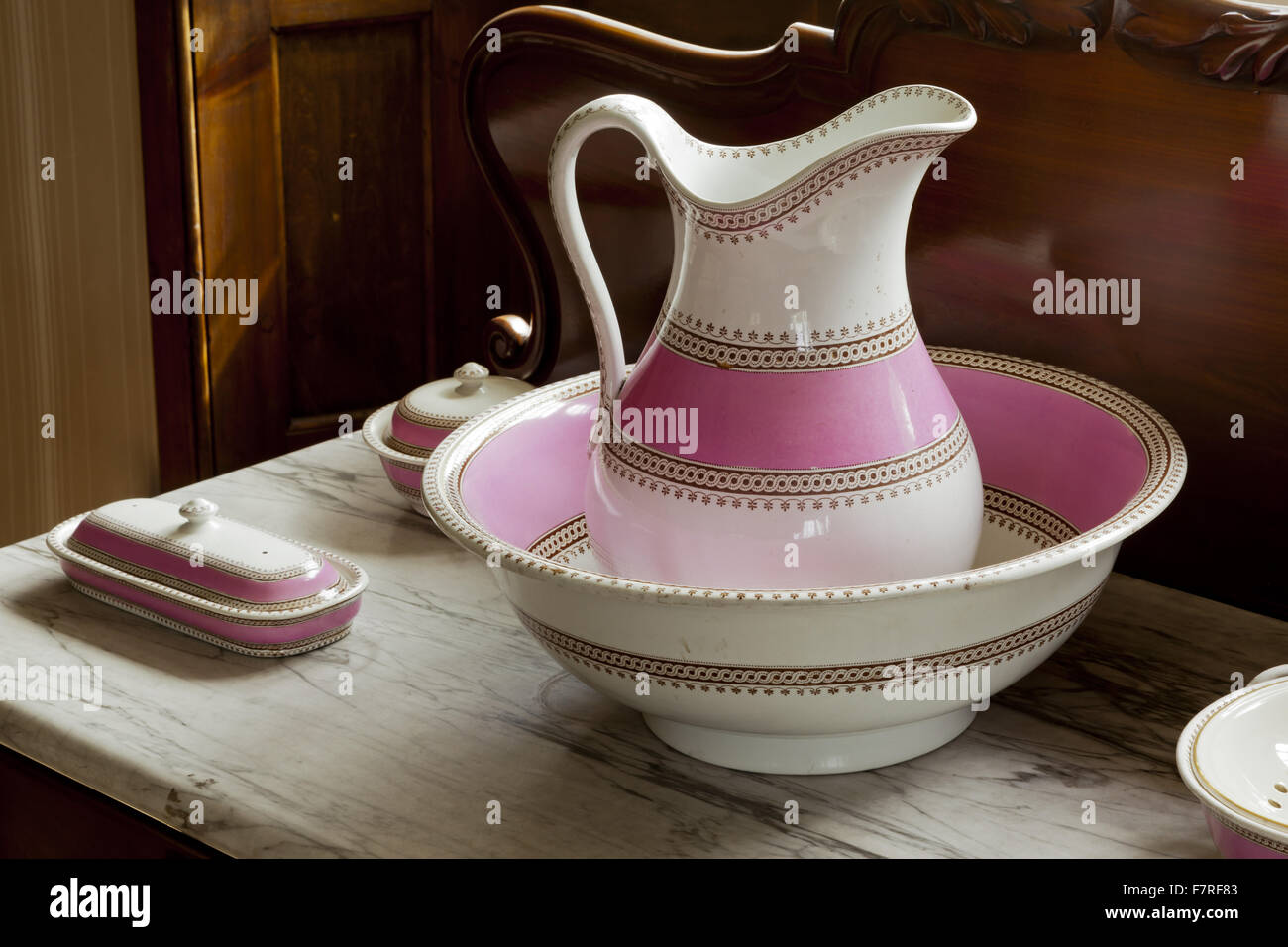 Late Victorian wash set on wash stand in the Main Bedroom at Eyam Hall ...