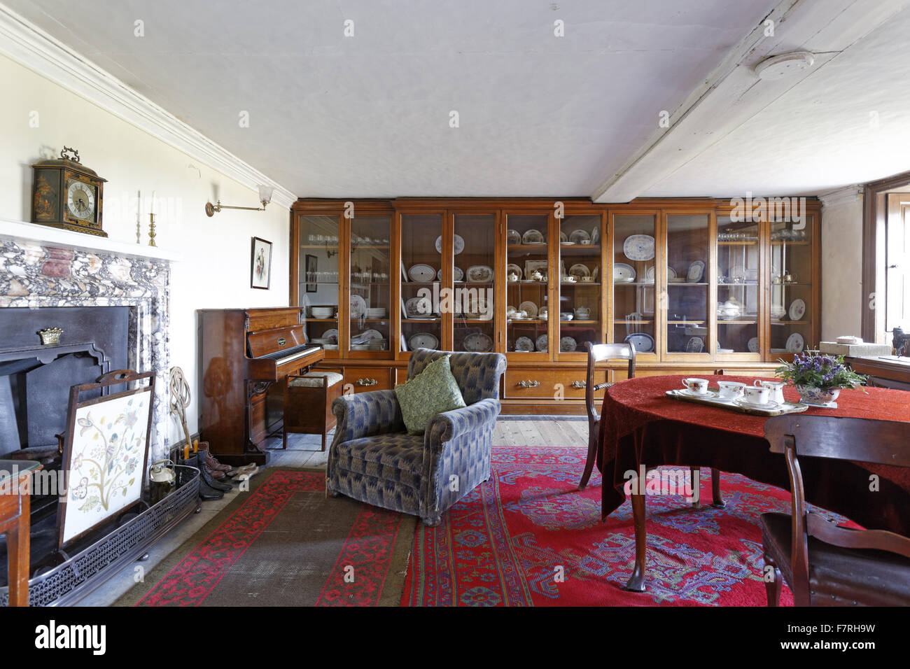 Wimpole hall interior hi-res stock photography and images - Alamy