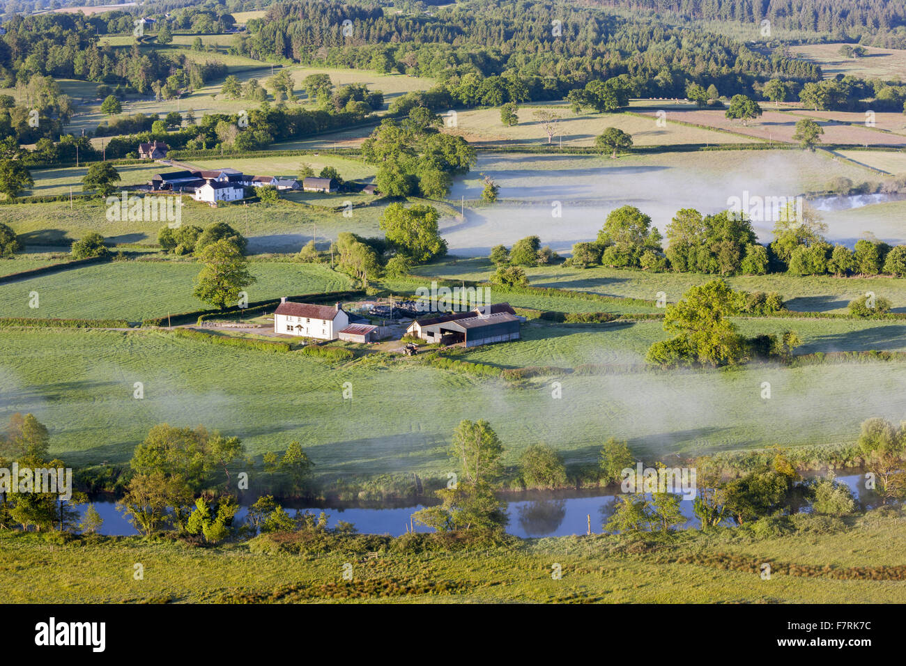 U2y6672 hi-res stock photography and images - Alamy