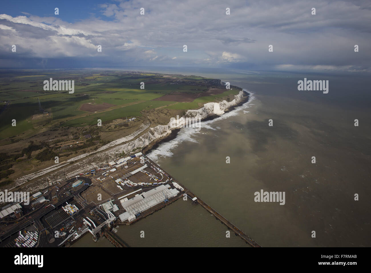 The White Cliffs of Dover, Kent. The cliffs are one of the country's ...