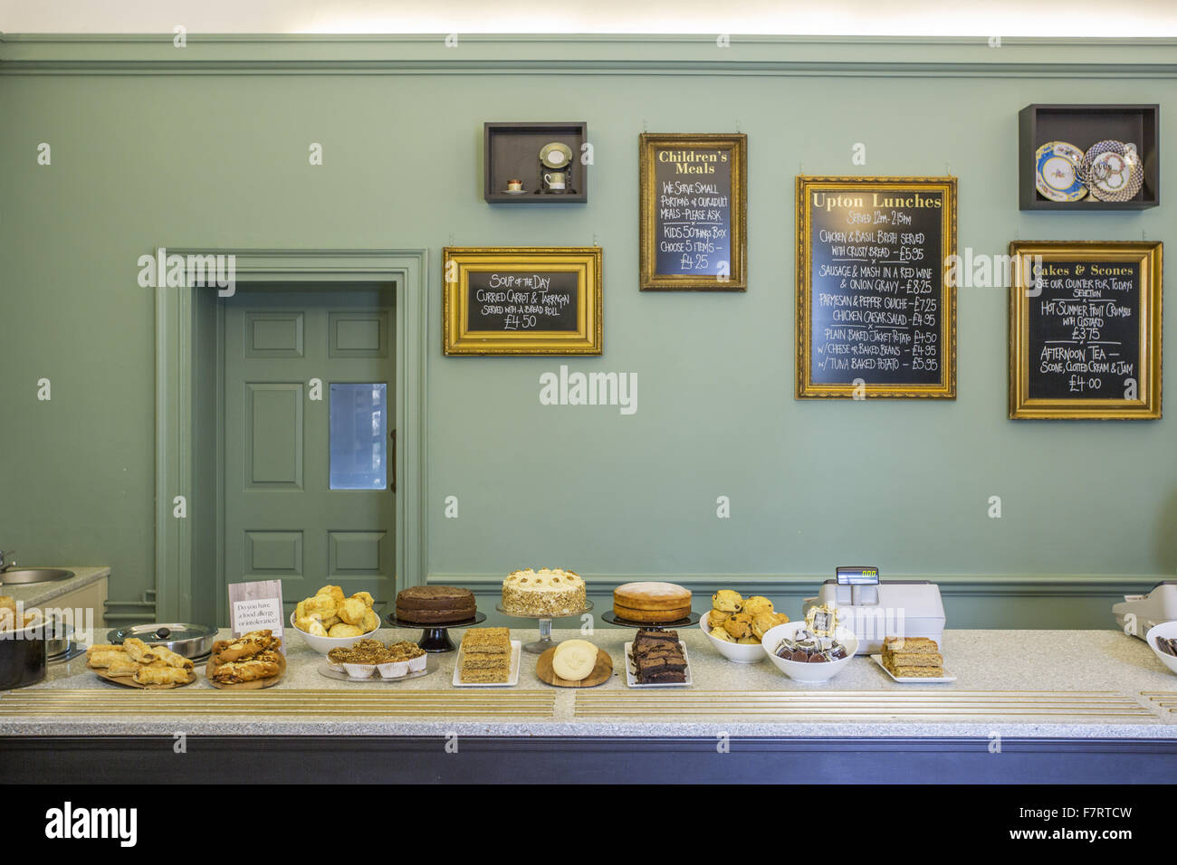 Upton house room hi-res stock photography and images - Alamy