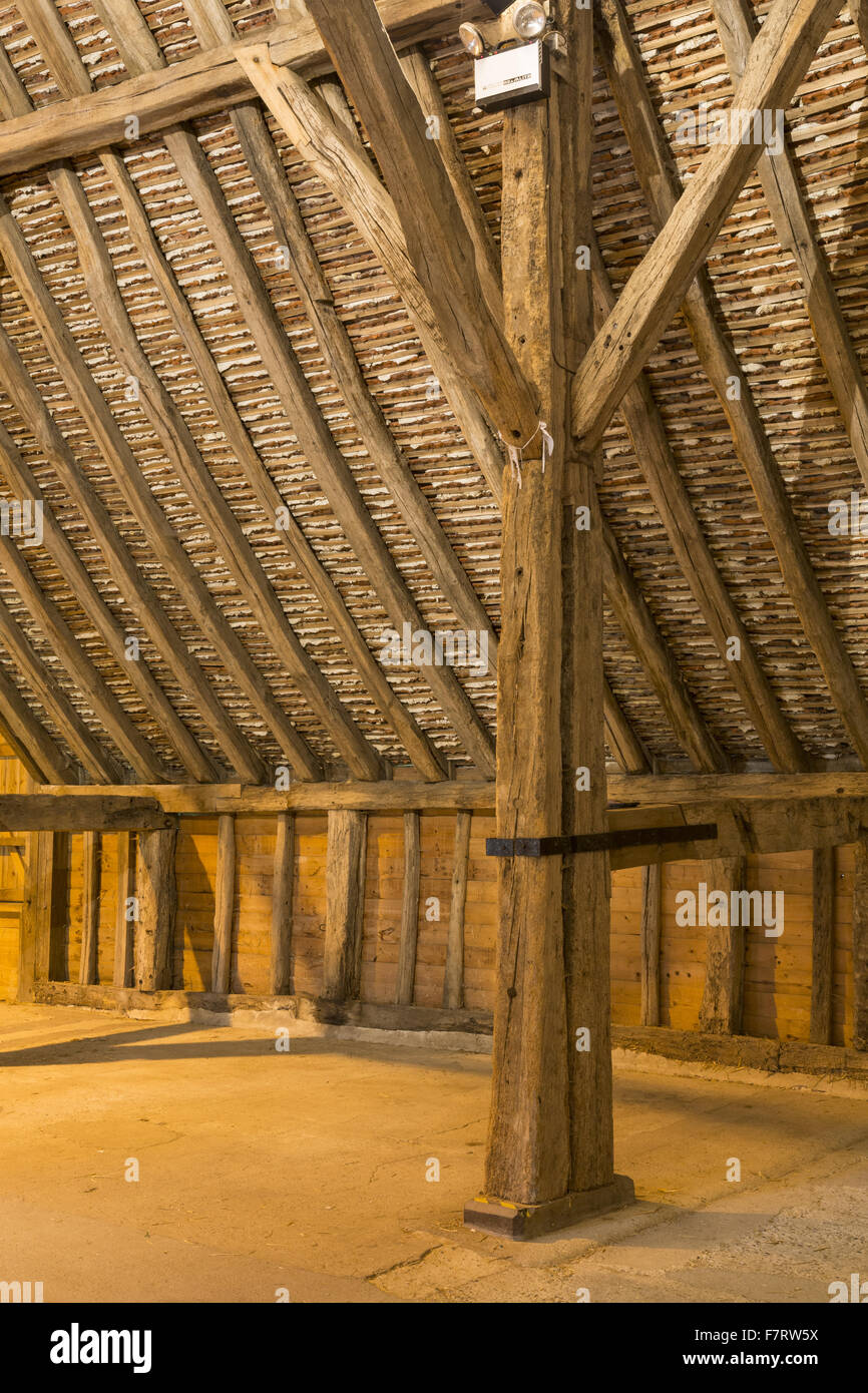 Inside Grange Barn, Essex. One of Europe's oldest timber-framed ...