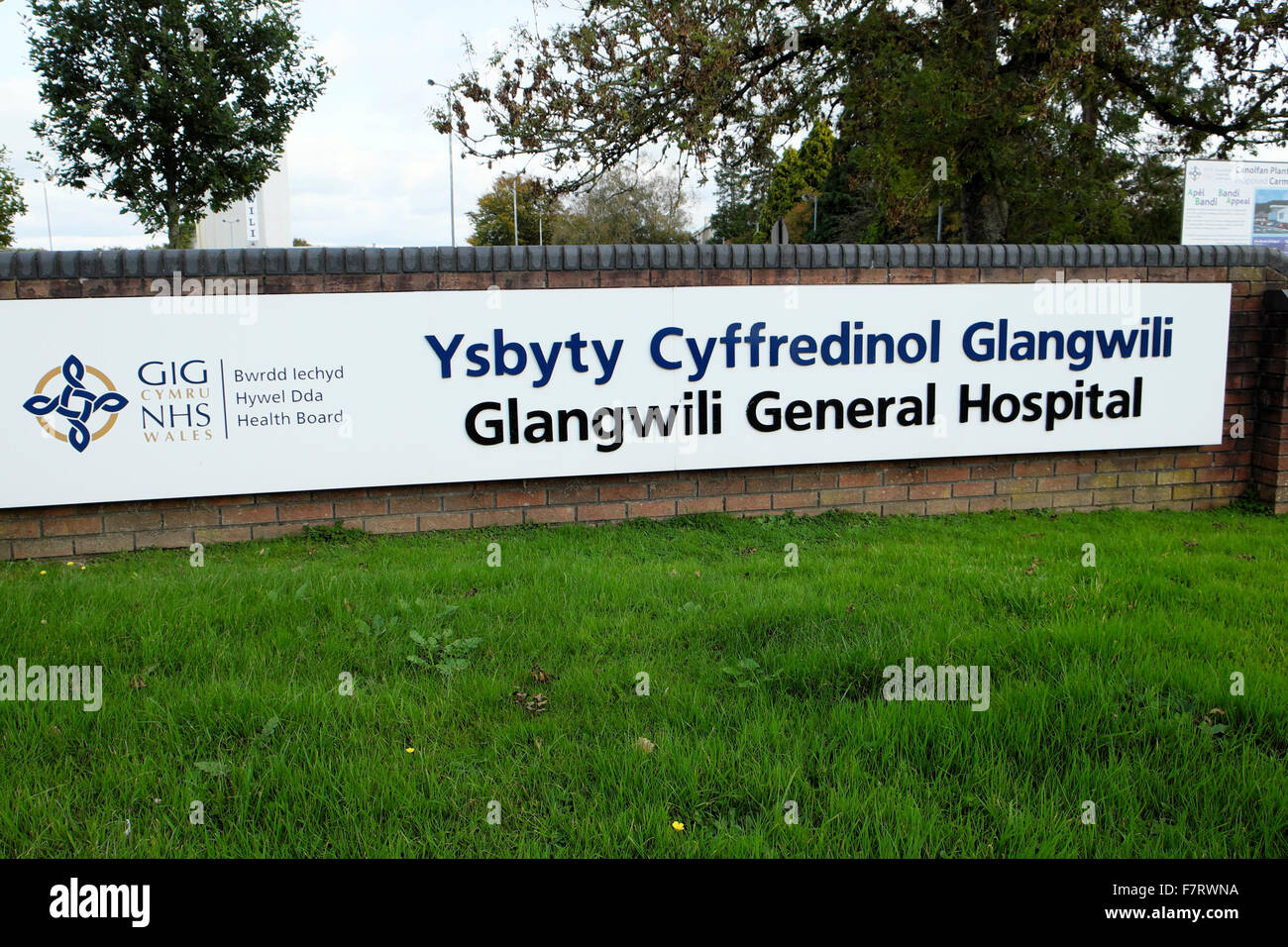 Nhs hospitals hi-res stock photography and images - Alamy