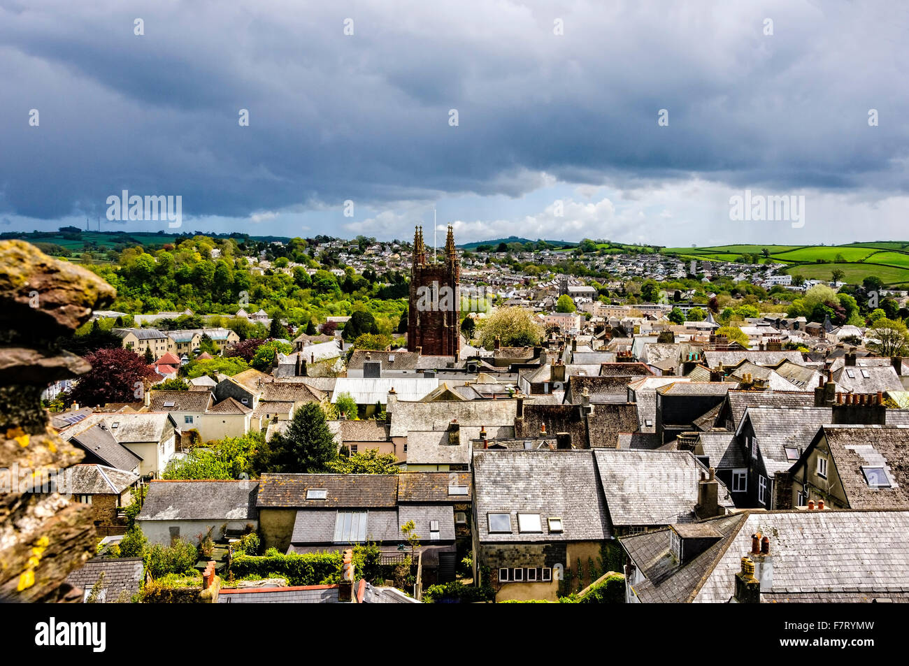 Totnes castle tree hi-res stock photography and images - Alamy