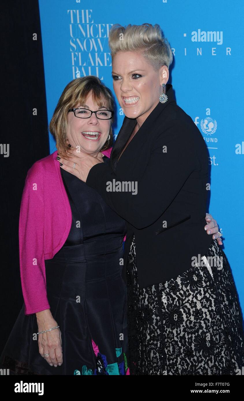 Judith moore hi-res stock photography and images - Alamy