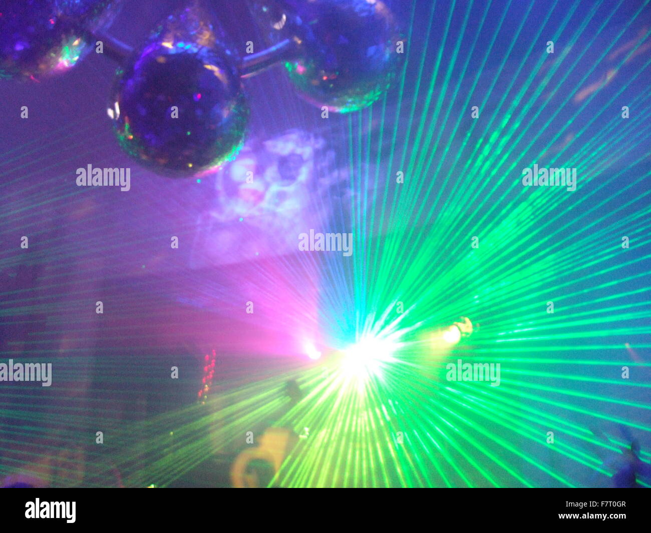 disco lights synth vapor wave Colourful special effects and fantastic ...