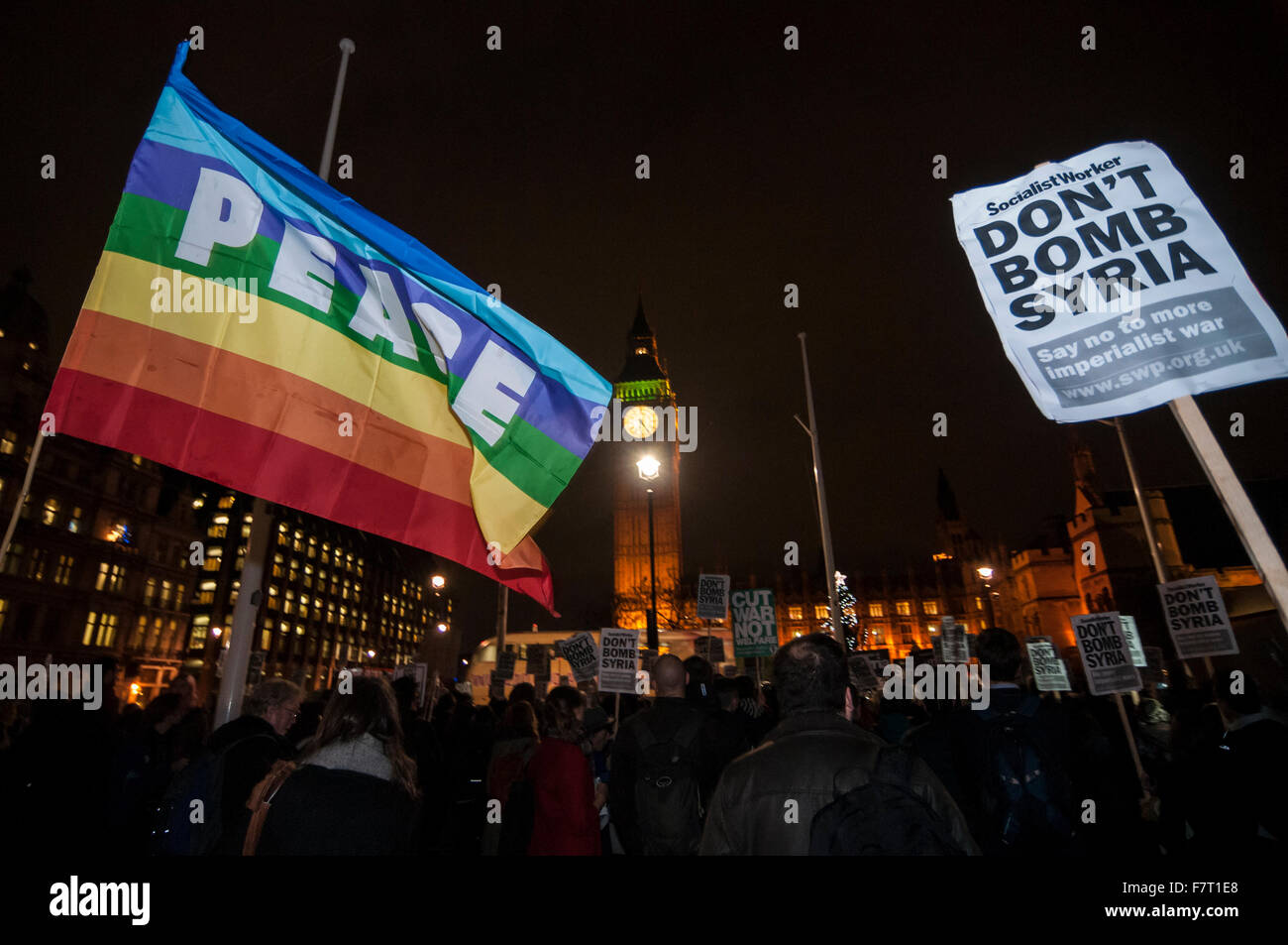 Parliament square peace campaign hi-res stock photography and images ...