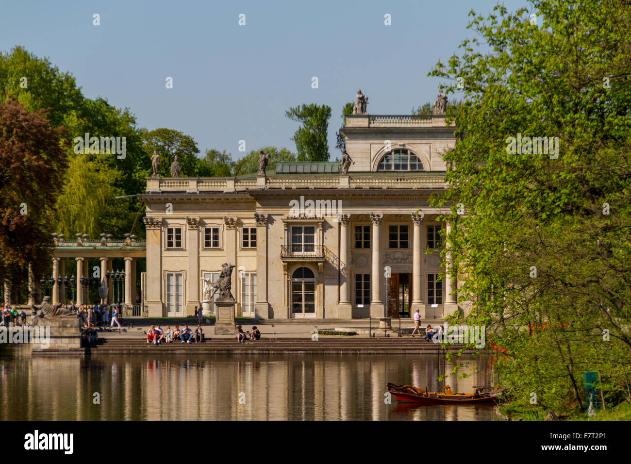 The Lazienki palace in Lazienki Park, Warsaw. Lazienki Krolewskie Stock ...