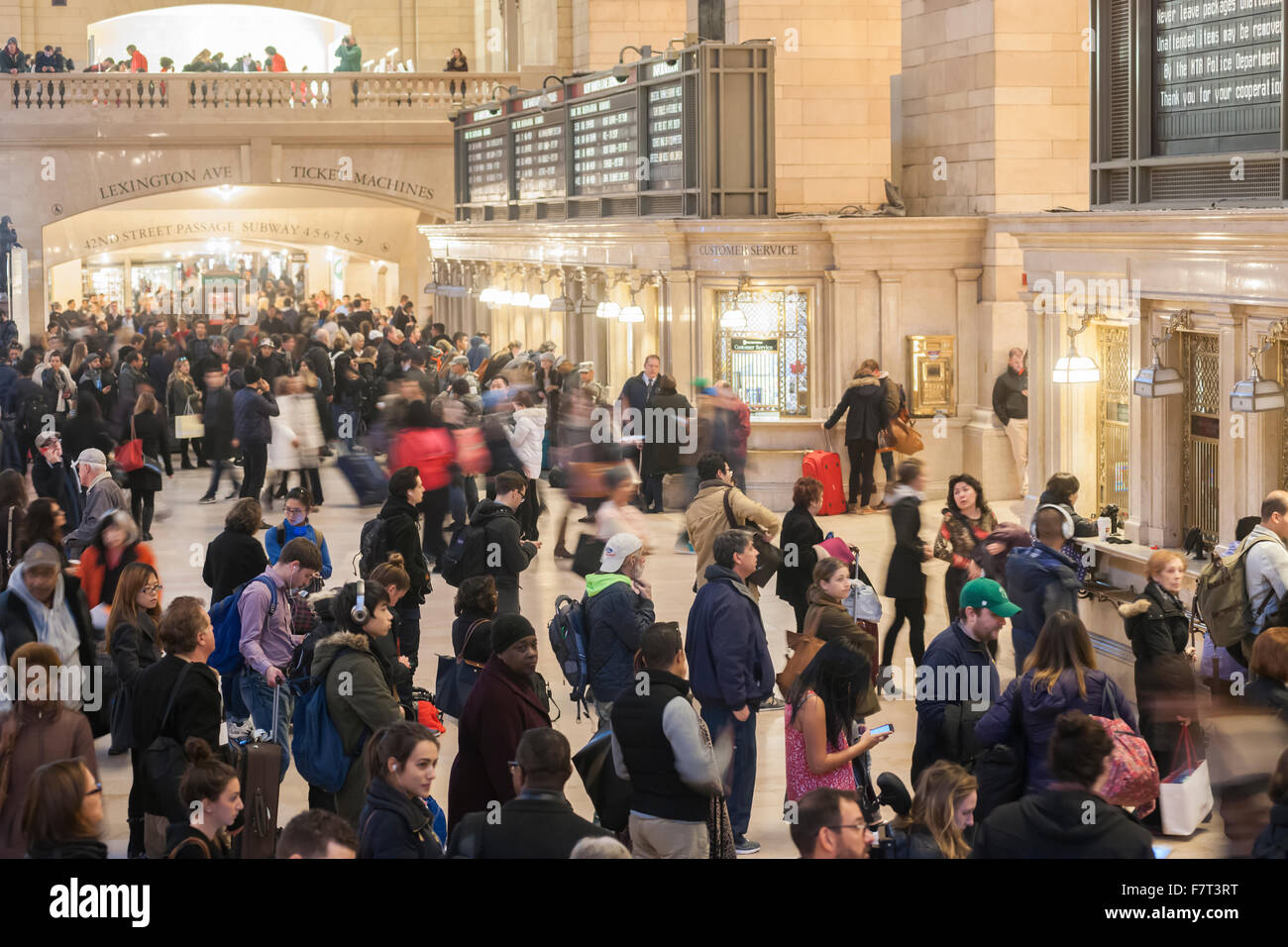 Mta metro north railroad grand central hi-res stock photography and ...