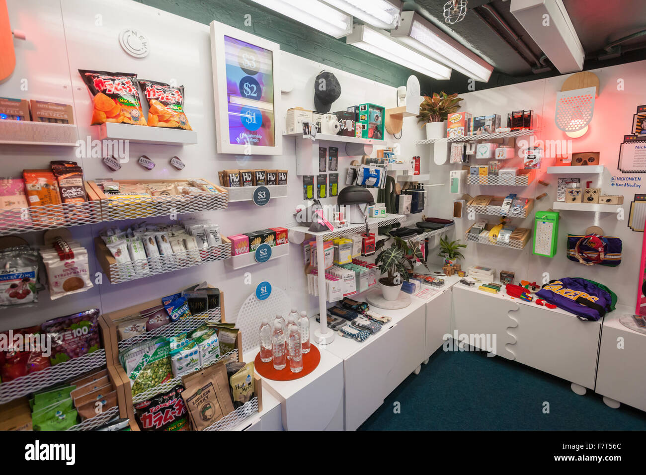 Nestled inside a former newsstand, "The New Stand" in the Union Square ...