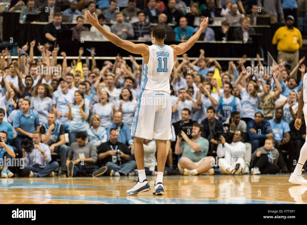 Unc basketball fans hi-res stock photography and images - Alamy
