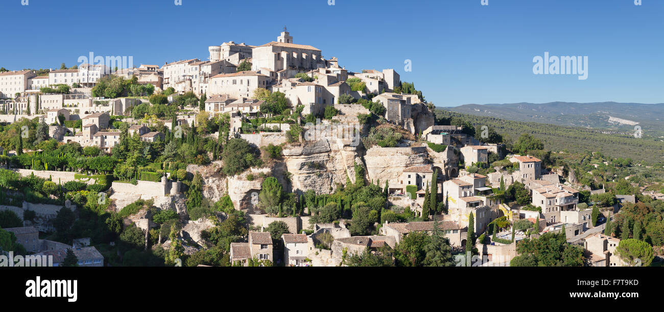 Gordes castle hi-res stock photography and images - Alamy