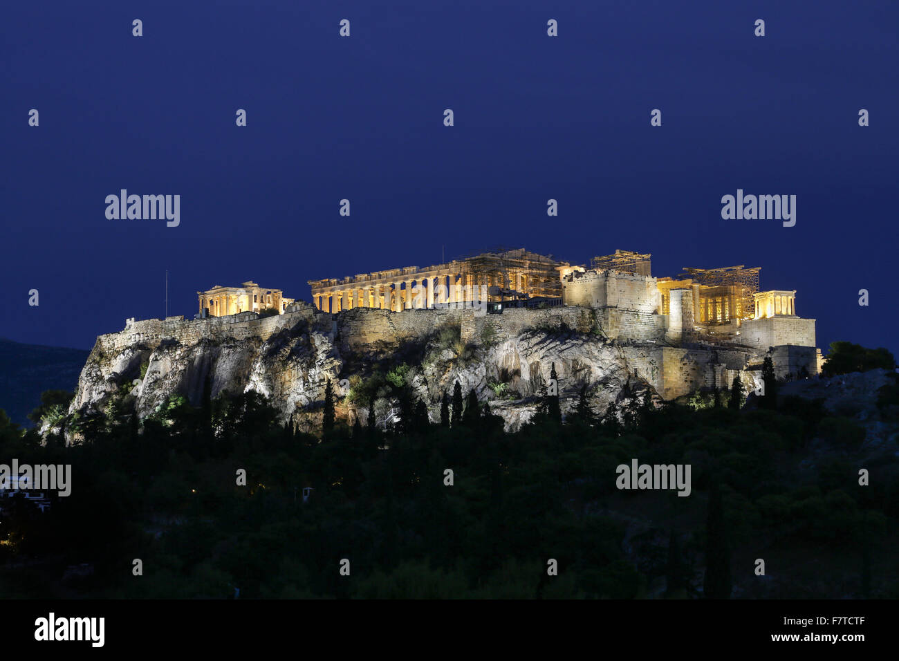 The Acropolis and Parthenon at night in Athens, Greece Stock Photo - Alamy